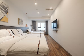 Quarto Twin Comfort | Secretária, Wi-fi grátis