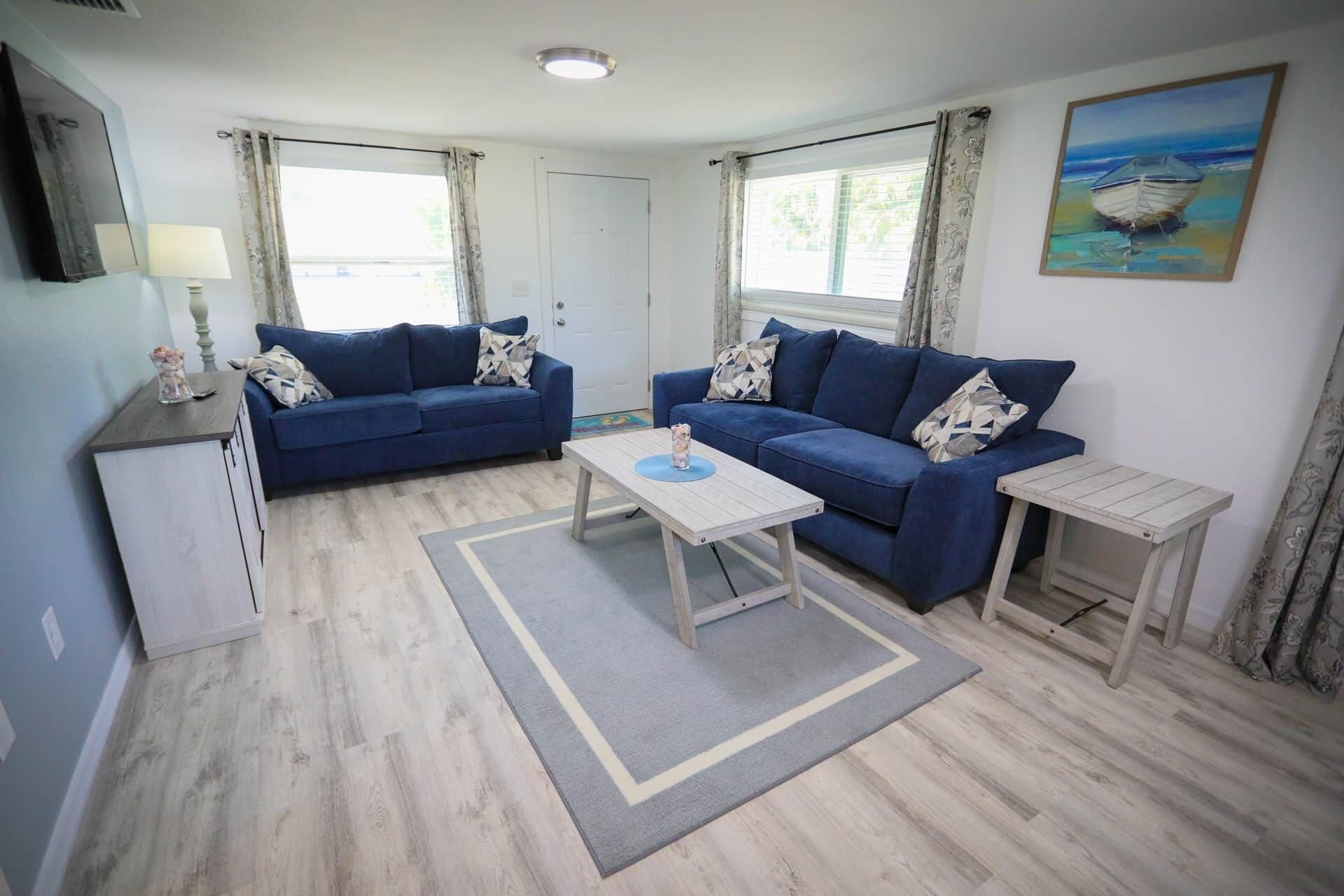 Dolphin Room Manasota Delux Villas - Venice, FL