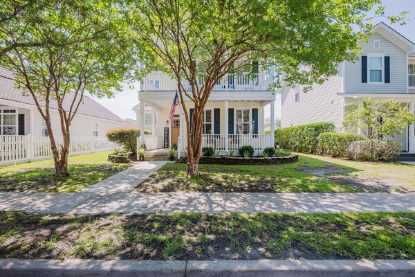 Saltee Cove Coastal Getaway - Charming 3 Bedroom/2.5 Bath Lowcountry Cottage - Bluffton, SC