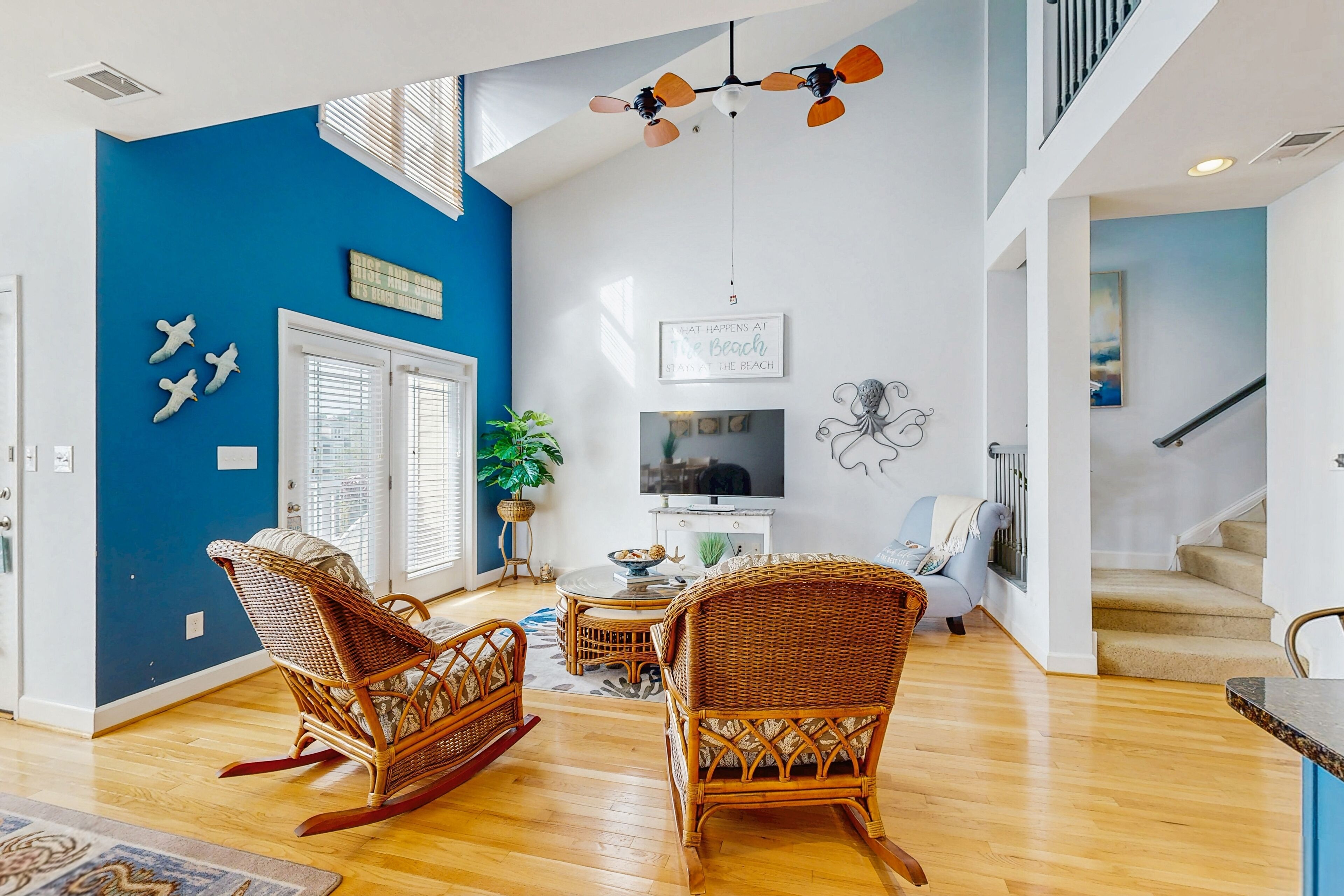 North Beach Spacious Townhouse W/shared Pool, Deck, Grill - Bethany Beach, DE