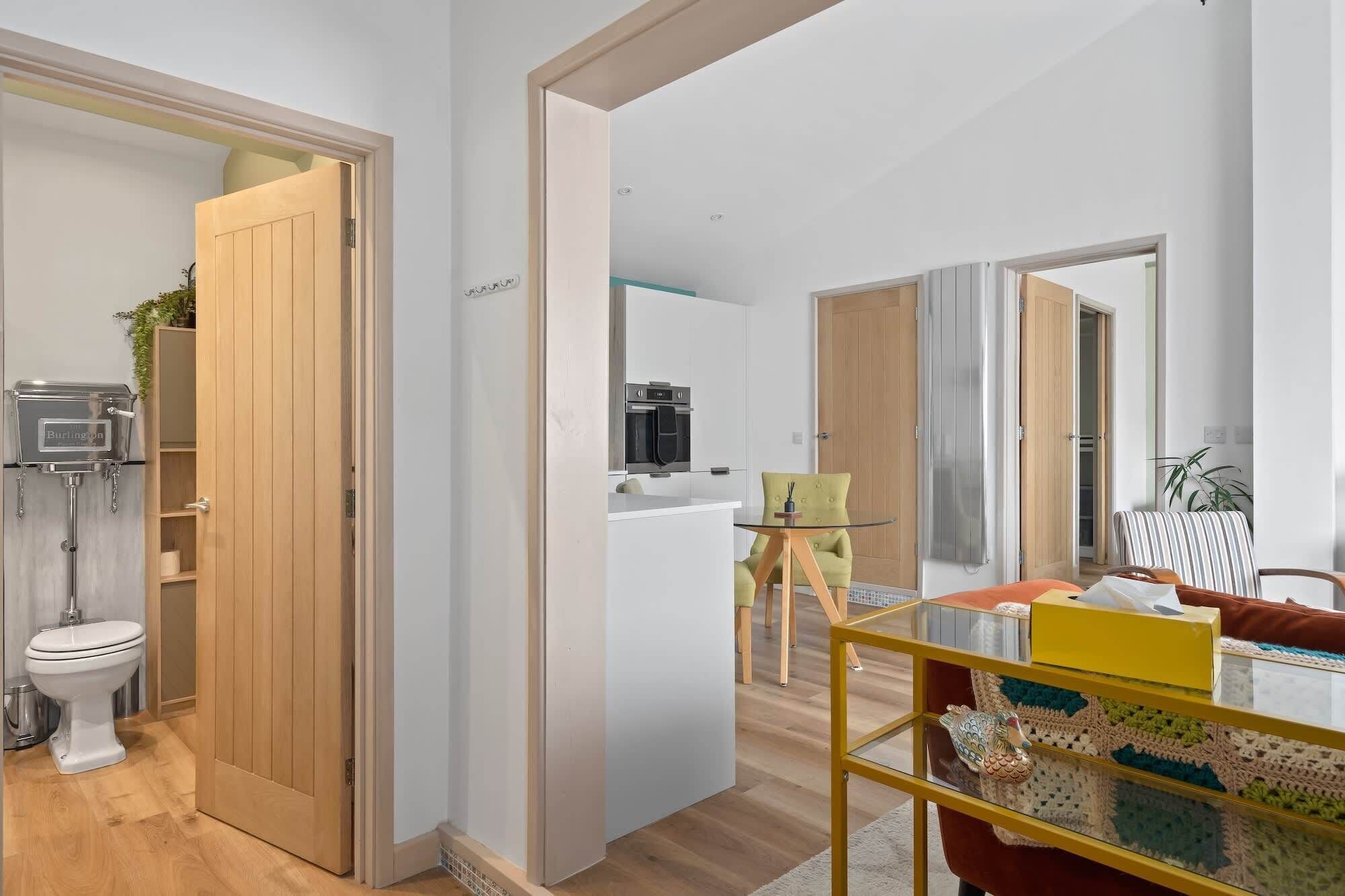 Scandi Style Apartment In Central Falmouth - St Mawes