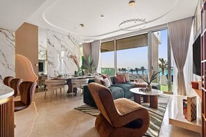 FIRST CLASS | 4BR | Elegant Beach House Retreat Reviews, Deals & Photos ...