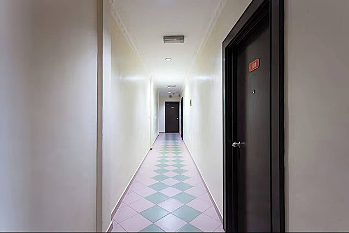 Suite, sem janelas | Secretária, Wi-fi grátis, roupa de cama fornecida