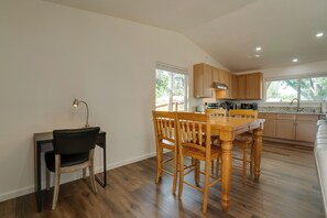 Casa (2 Bedrooms) | Parte interna
