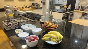 Café da manhã continental grátis todos os dias