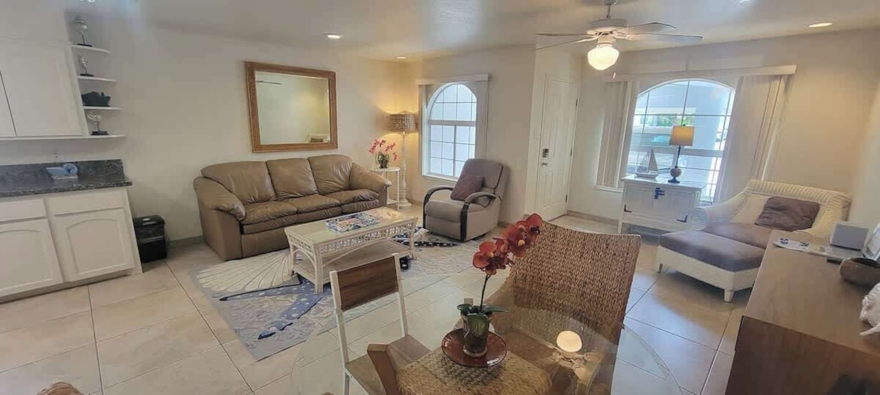 "1 Block To Beach "Pool" Up To 6 "Families - 사우스 파드레 아일랜드