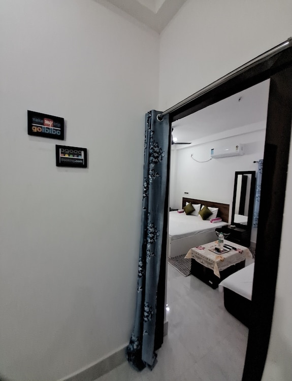 Diya Homestay - Tarapith