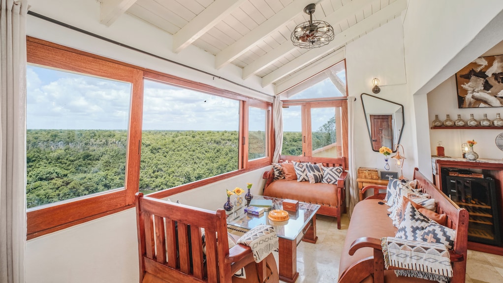 Altos Loft, River & Ocean Views - La Romana