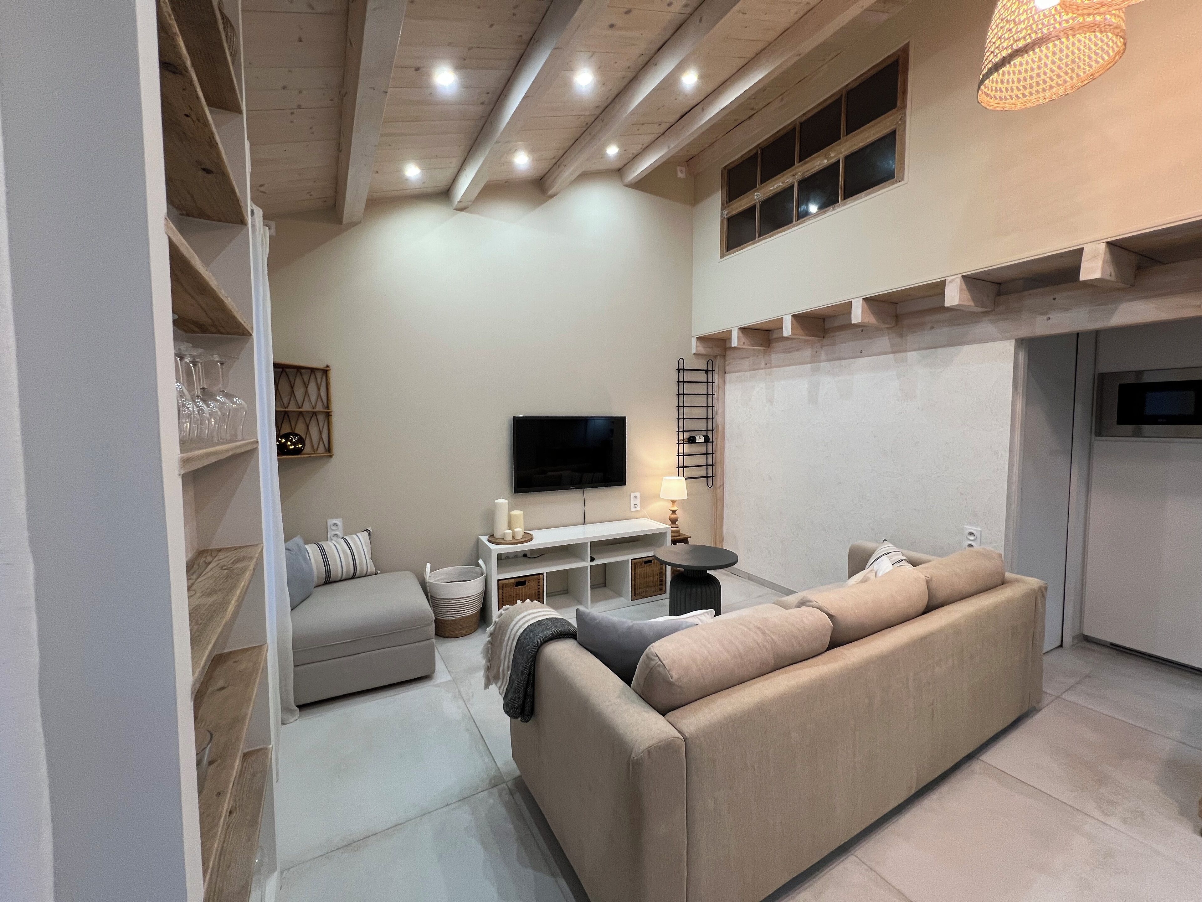 Maison Avec Un Parking, à 5 Minutes Du Centre Ville ! - Puilboreau