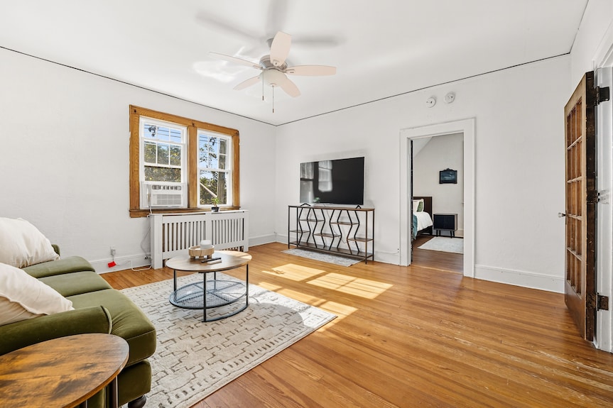 Spacious 2br Condo Near Nyc & Newark - 布盧姆菲爾德