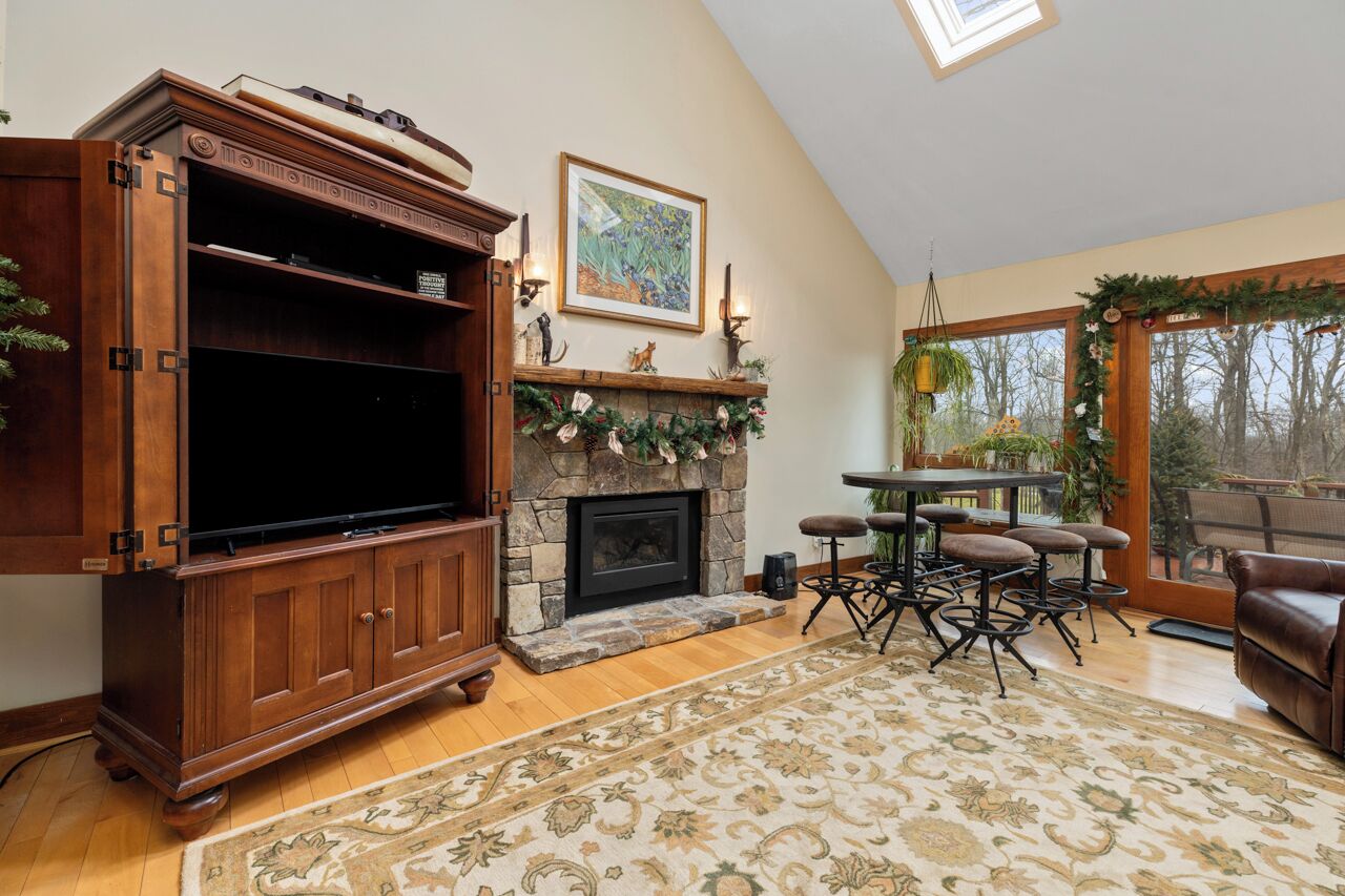 4 Bedroom Mountain Cabin In The Relaxing Wintergreen Resort With Ac & Fireplace - Wintergreen, VA