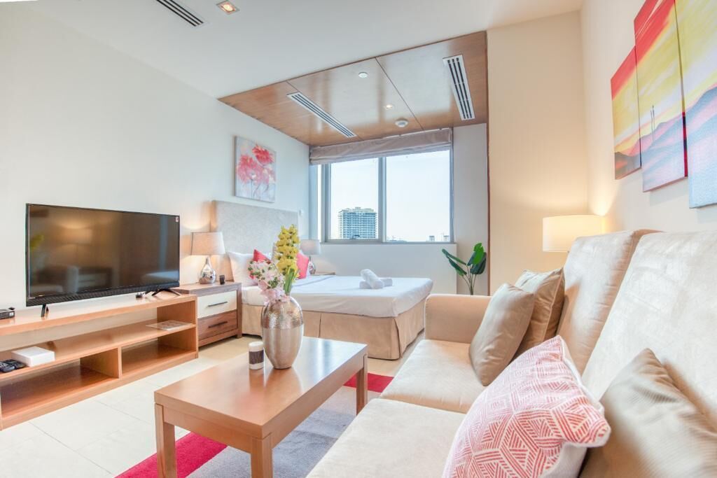 Tranquilo Stay  Sports City - Dubái