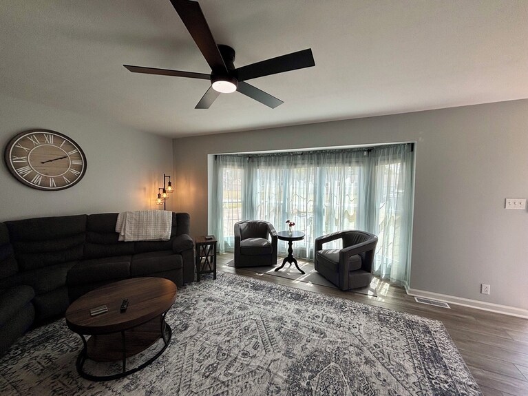 Duck Pond View - 먼시