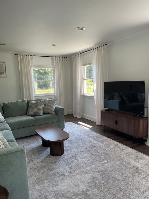 Cozy Minimalistic 3br Home - Monroe, NC