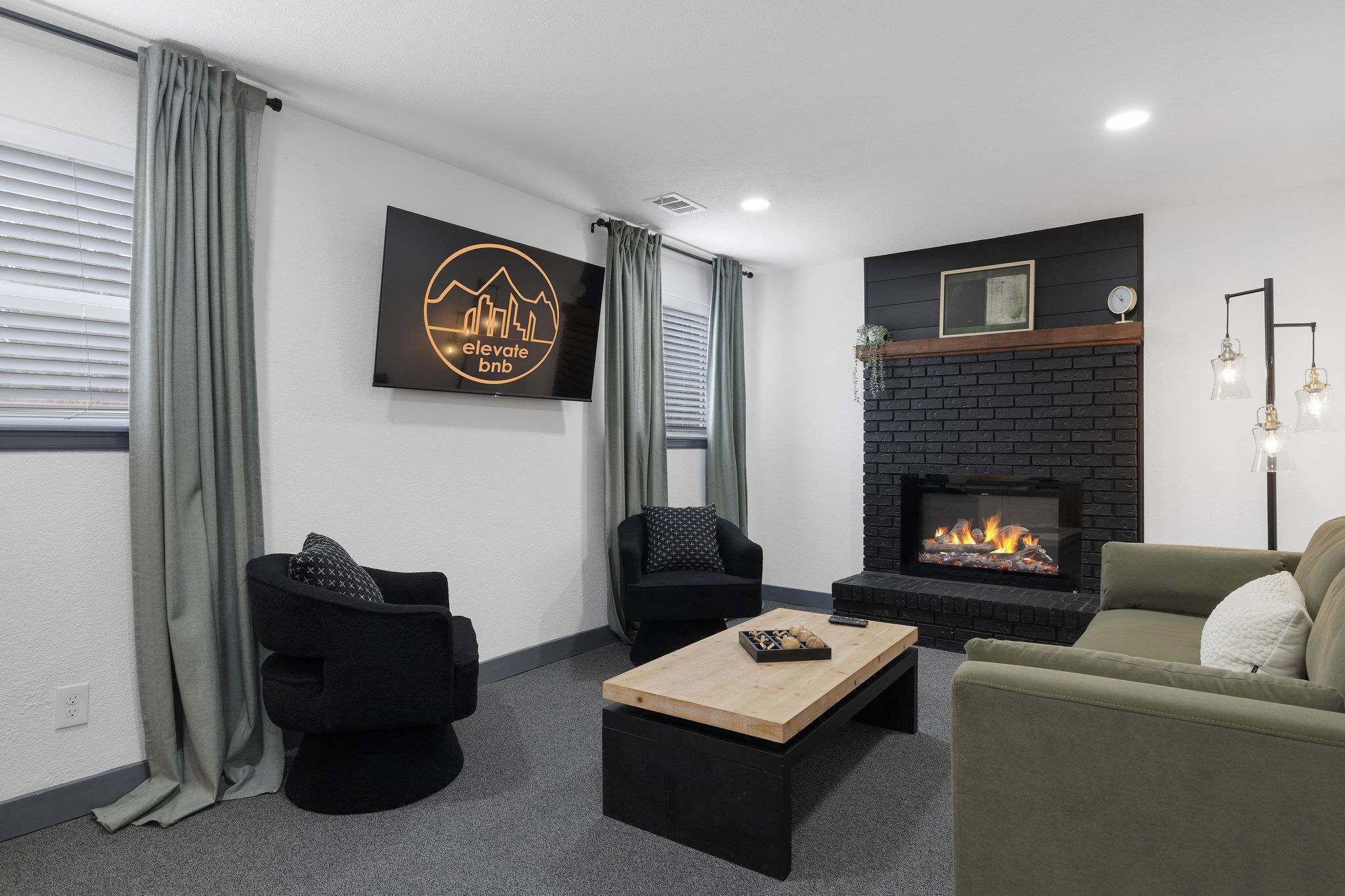 Arvada Getaway: Hot Tub, Game Room & Entertainment - Westminster, CO