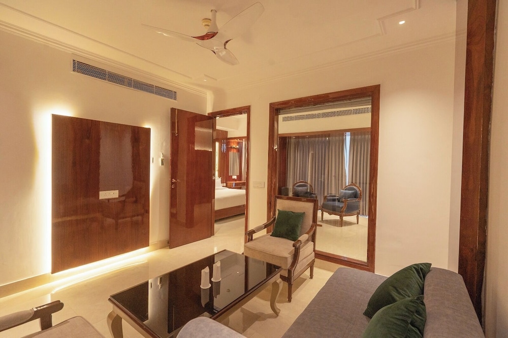 Gajraula Sukhdev Dhaba & Resort - Gajraula