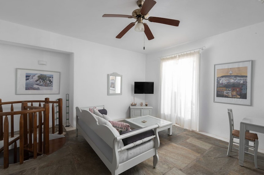 Alluring Paros Villa | Villa Kron | 2 Bdr | Breathtaking Sea Views - Antiparos