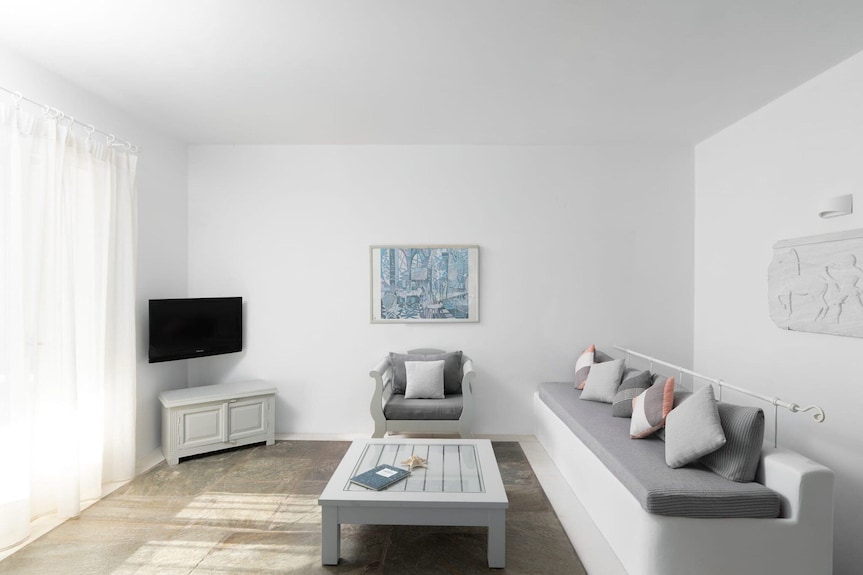 Wonderful Paros Villa | Villa Hera | 2 Bdr | Breathtaking Sea Views - Antiparos