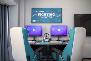 Quarto Individual Básico | Secretária, secretária adequada para computadores portáteis