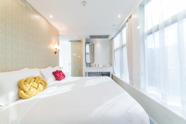 Quarto Duplo Premium | Cofre no quarto, cortinas/cortinados opacos, Wi-fi grátis 