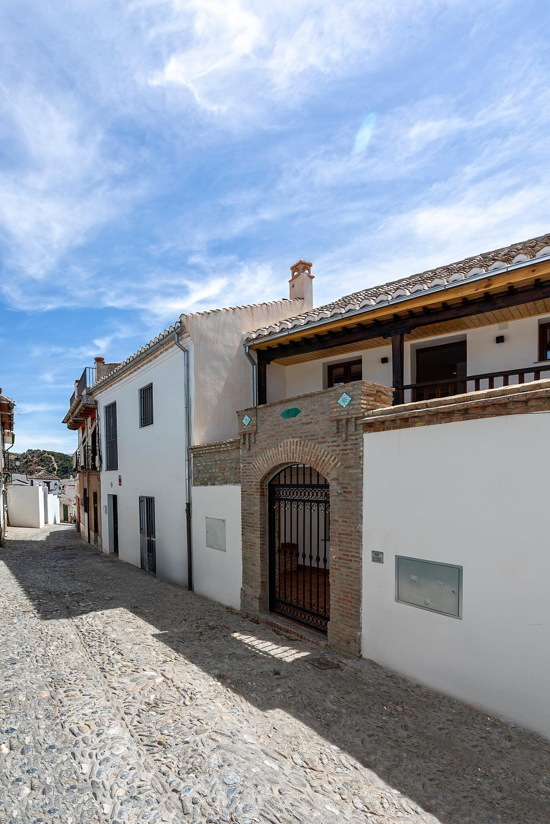 Fachada da propriedade