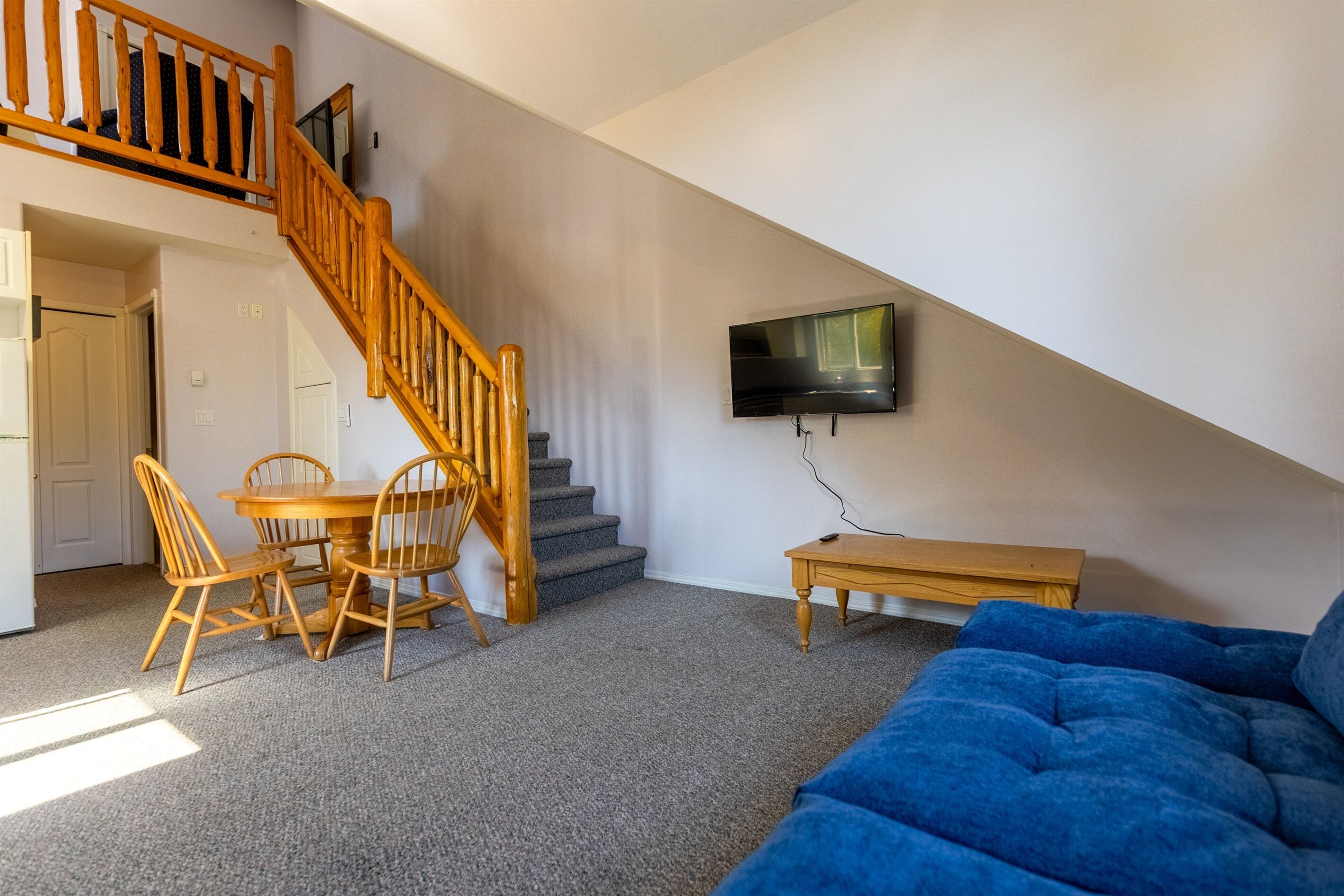 5 Mins From The Resort | Sleeps 3 | Dog Friendly - Fernie