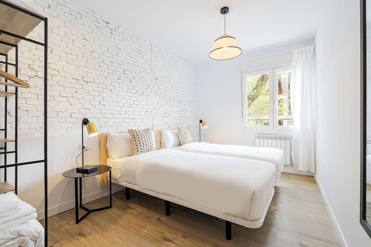 Apartamento Familiar | Wi-fi grátis, roupa de cama fornecida