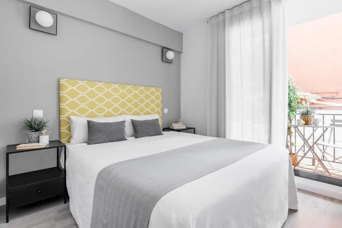 Apartamento conforto | Berços grátis, Wi-Fi de cortesia, roupa de cama