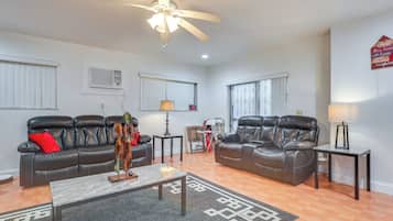 Casa (2 Bedrooms) | Parte interna