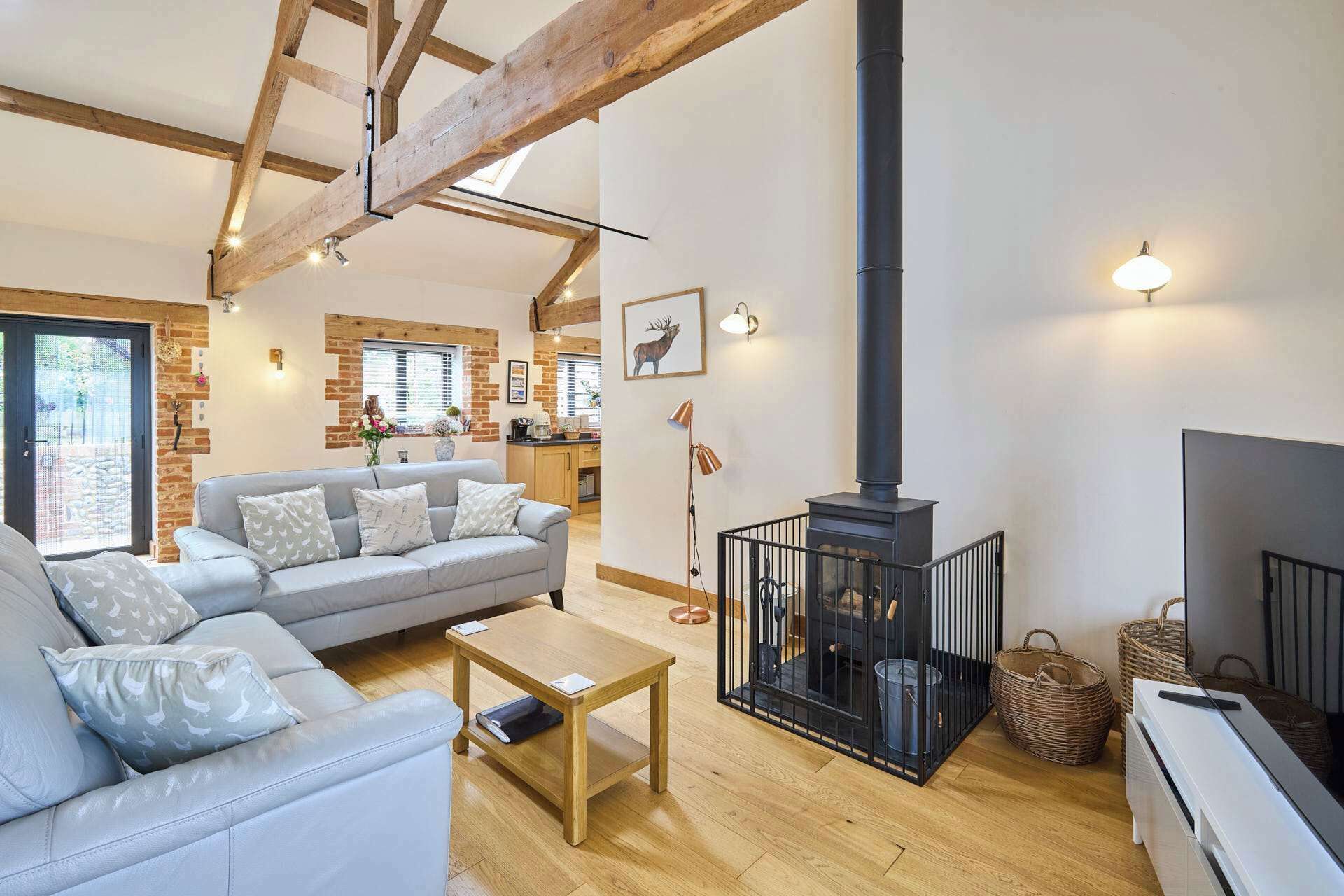 Host & Stay | Rupert's Barn - Mundesley
