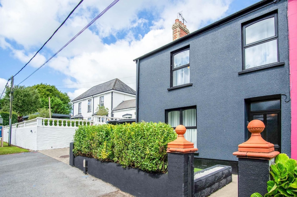 No 7 Moorfield Road - 3 Bed Townhouse - Narberth - Narberth