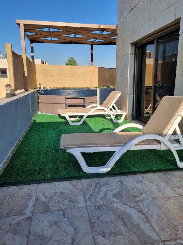 Jre Rooftop Pool With Terraces F-r - Ammán