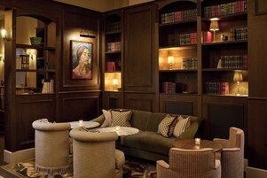 2 bares/lounges, este bar de cocktails 