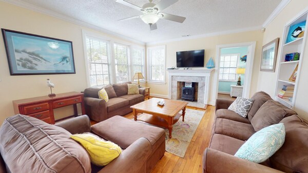 Family Time Tybee Vacation Rentals - Tybee Island, GA