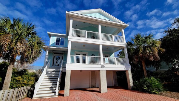 Mimi's Mermaid's & Memories By Tybee Vacation Rentals - Tybee Island, GA