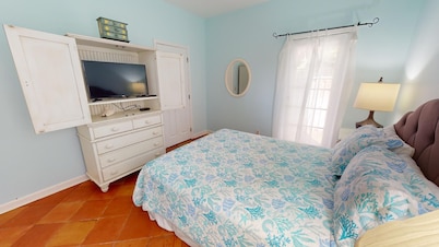 Oceanview Cottage by Tybee Vacation Rentals