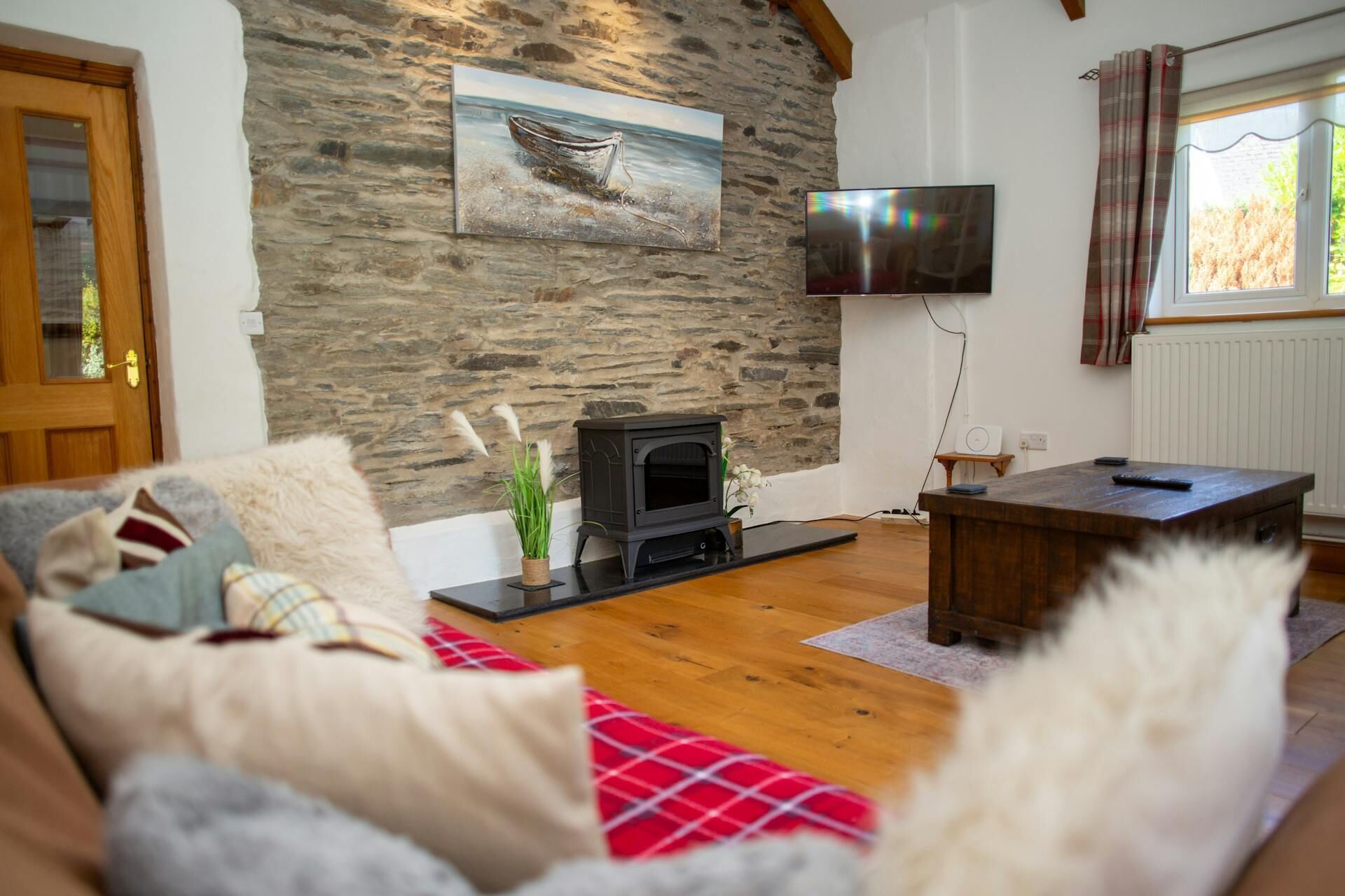 Pant Y Dwr Bach, Cardigan - Saint Dogmaels