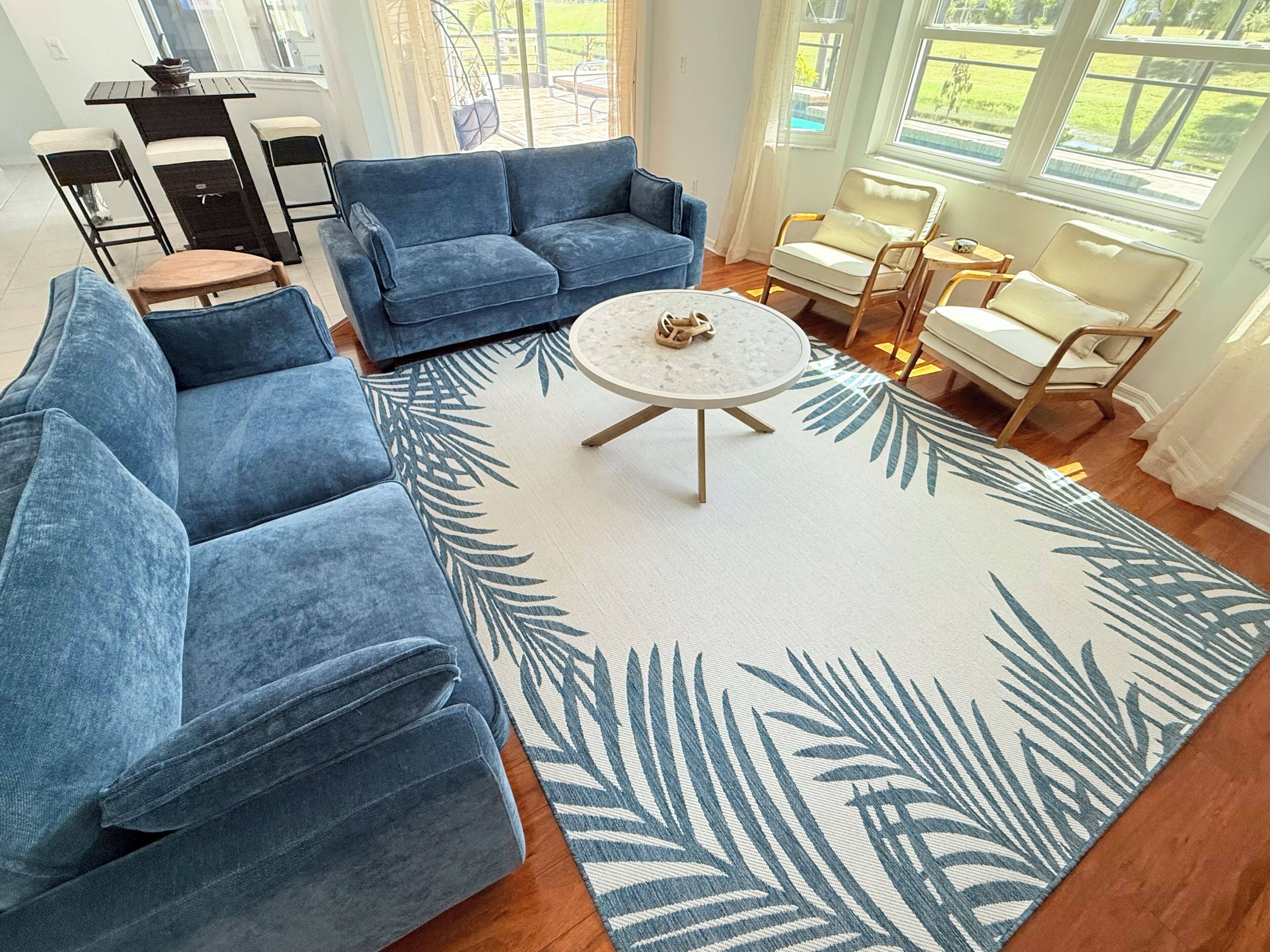 Serenity In Luxury... Modern 3-bedroom House With Large Heated Saltwater Pool - Englewood, FL