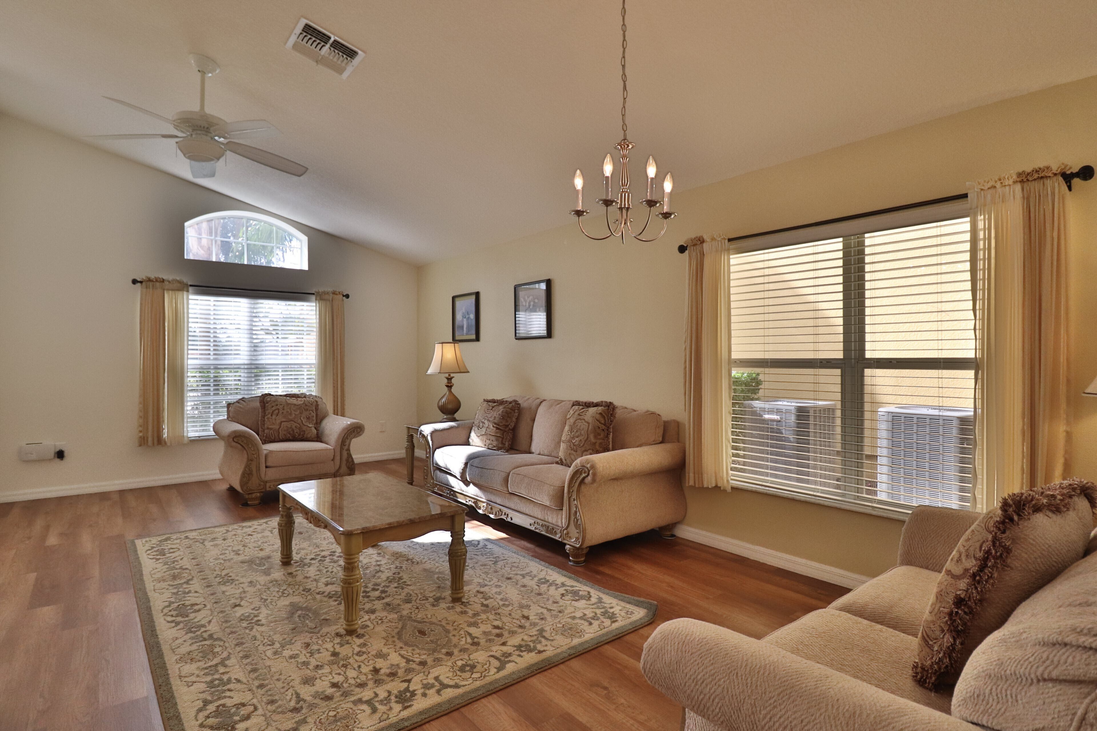 Last Minute Disney Getaway! Luxury Villa With Private Pool. Book Now! #27902 - Davenport, FL