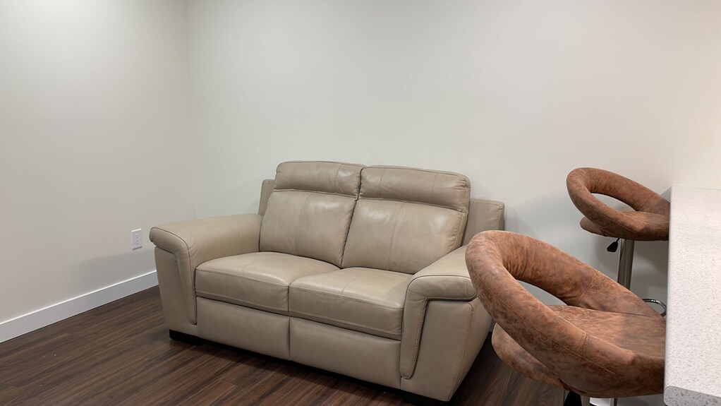 Two Bedroom House (Basement Suite) With Private Entrance. - Alberta