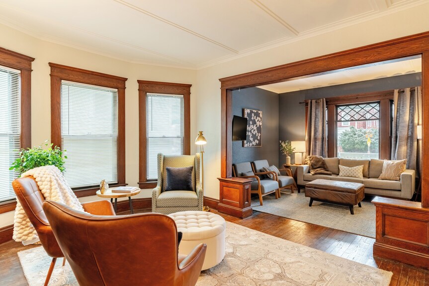 5 Minutes To Su, Renovated, Sleeps 6, In Popular Westcott, Steps To Restaurants - Rosamond Gifford Zoo, Syracuse