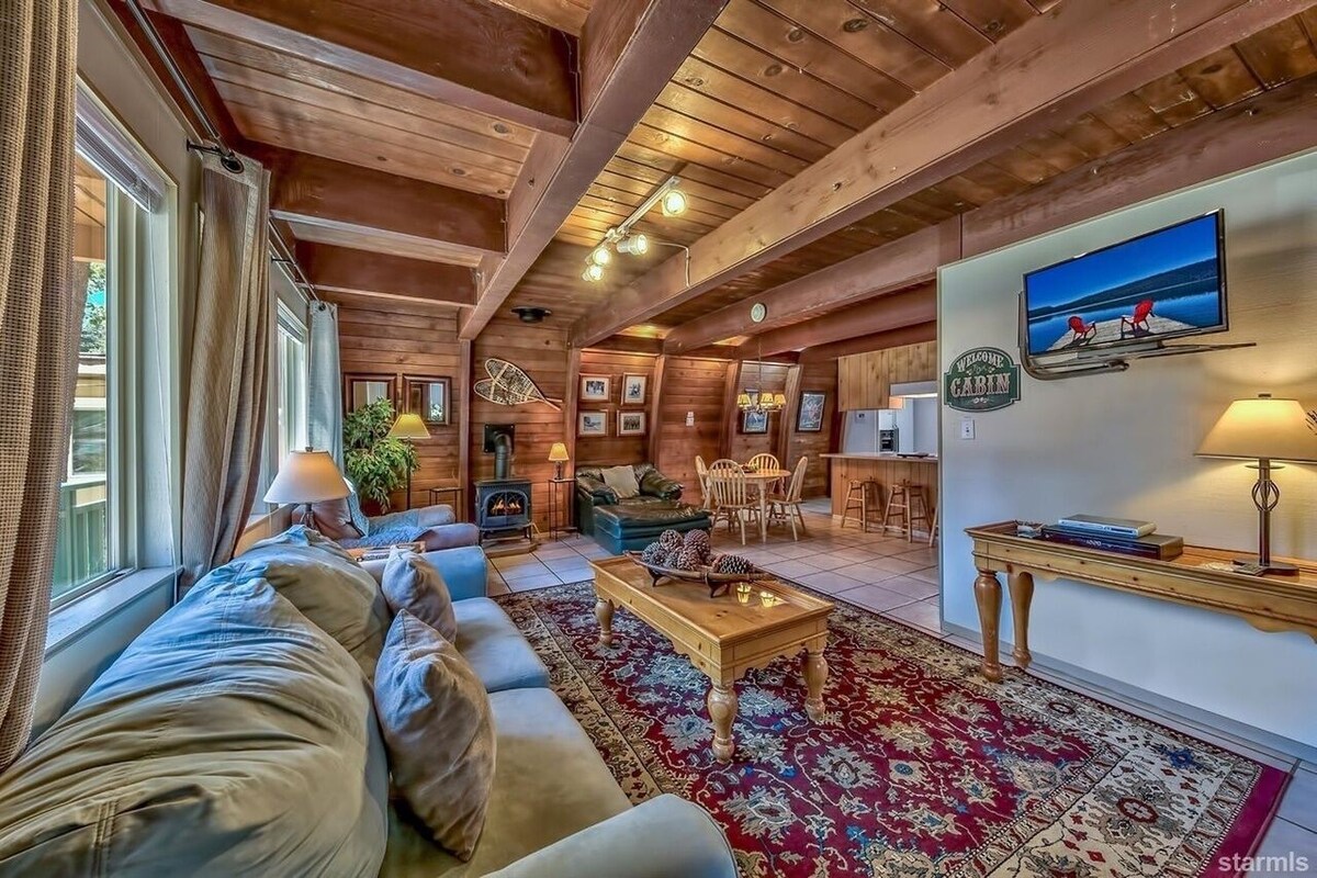 Classic Lake Tahoe Cabin in the heart of South Lake Tahoe. – Avis ...