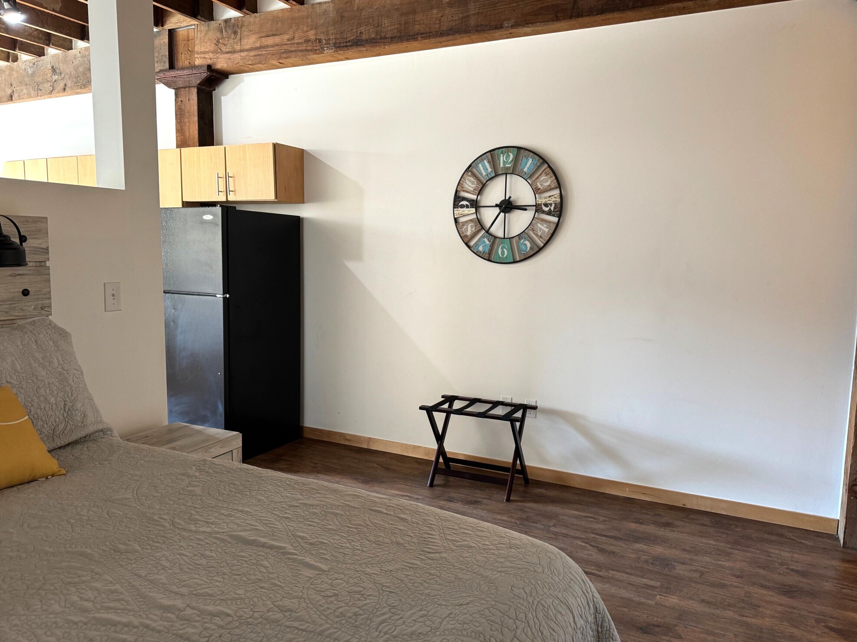 Downtown- Off Broadway- 1 Bedroom Suite 202 Pet Friendly! - 파고