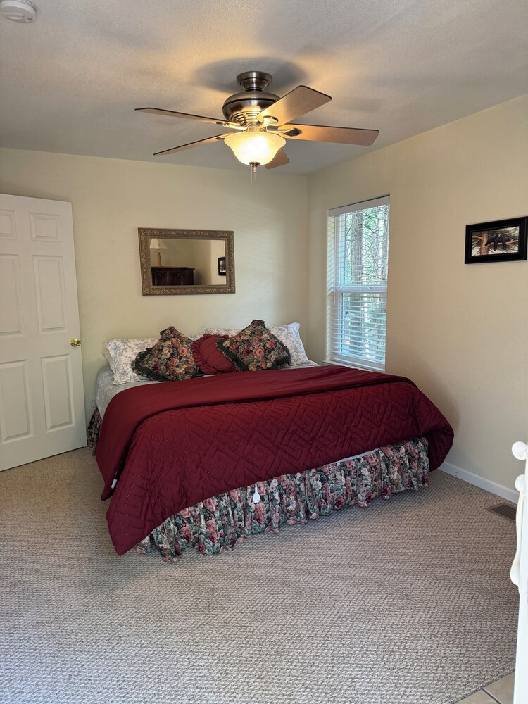 Cold Springs Cozy Cabin Retreat - Long Barn | Vrbo