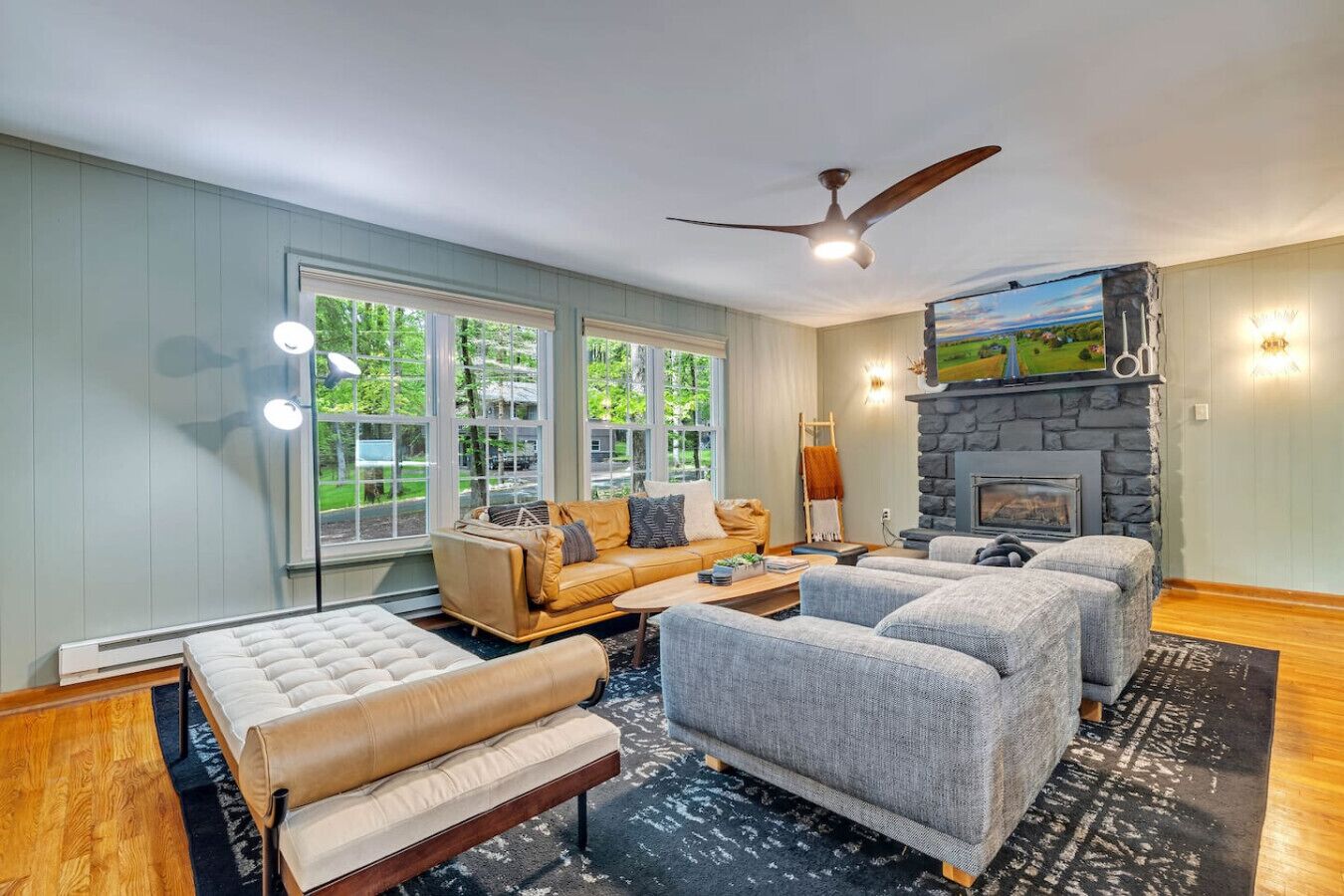 Ski Jack Frost + Big Boulder : Game Room : Hot Tub - Lake Harmony, PA