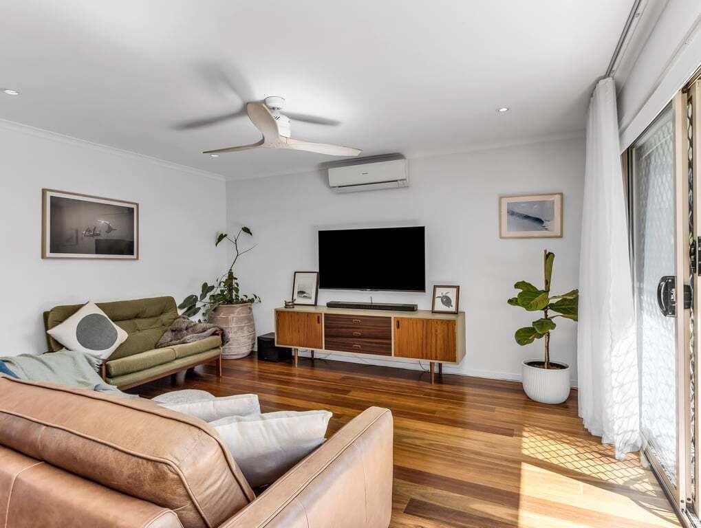 Kirra Shores Coastal Hideaway - Coolangatta
