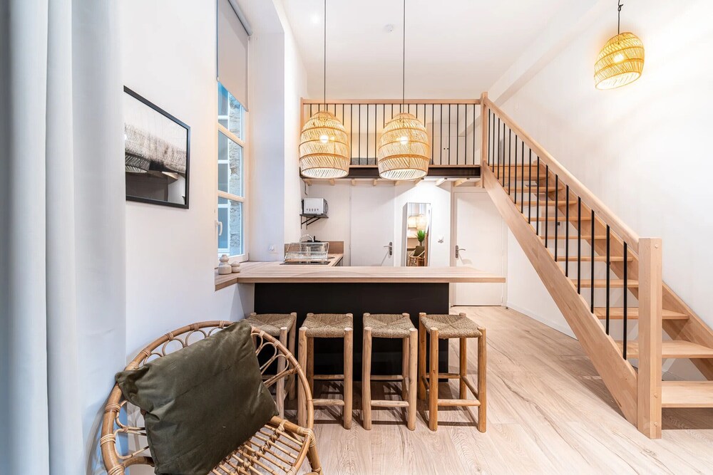 Smartstay - Suites Opera Aretha 1BDS/2PAX - Lyon | Vrbo