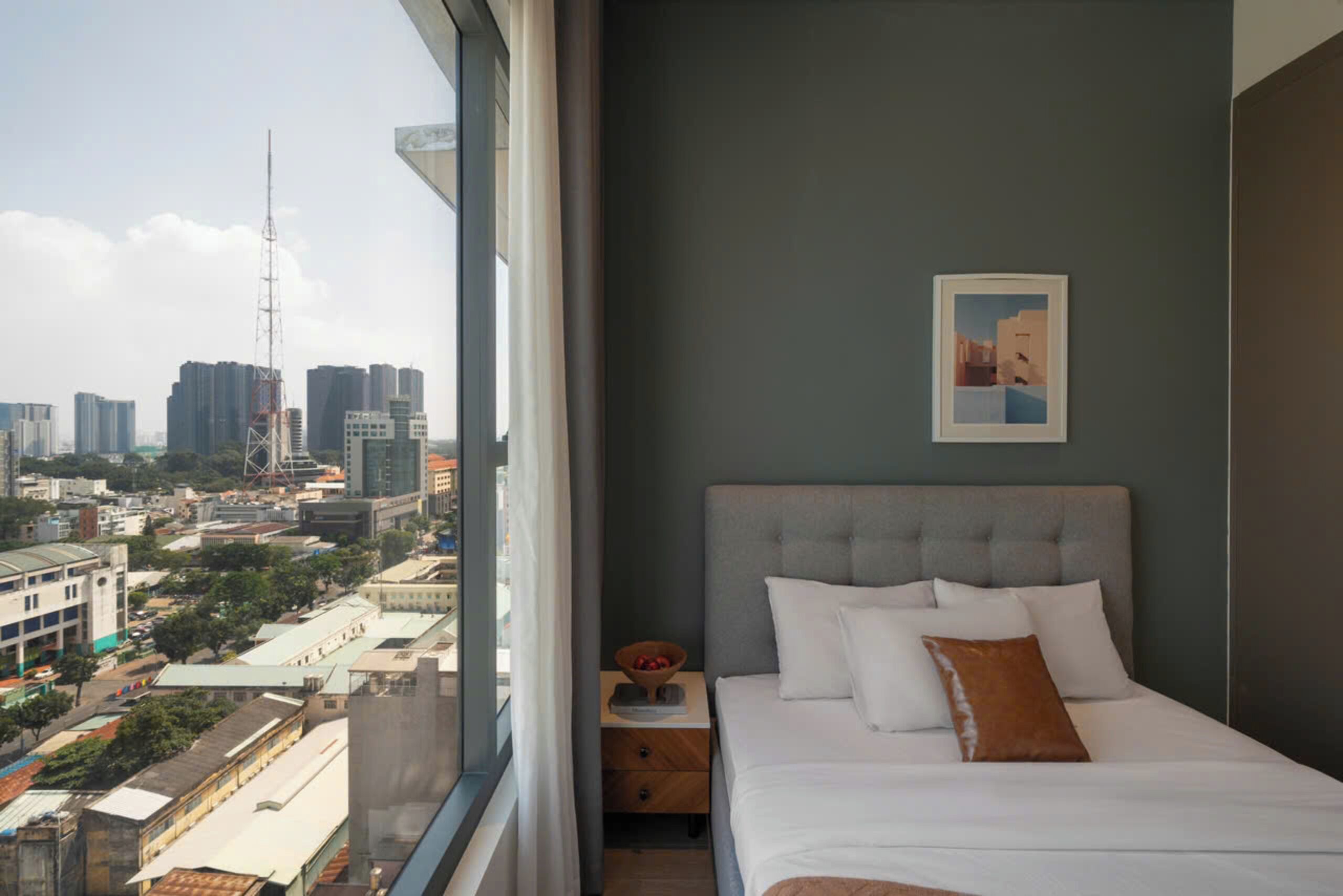 Secretária, secretária adequada para computadores portáteis 