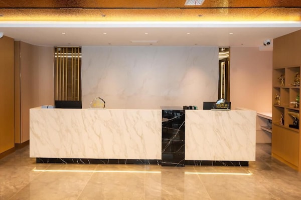 Jiuding Joy Hotel - Tibet