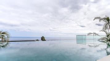 Villa Deluxe, piscina privativa, vista para o mar | Terraço/pátio interior